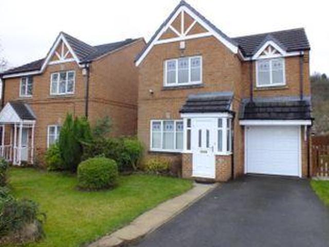3 Bedrooms for rent in Boothroyd Drive, Meanwood, Leeds LS6
