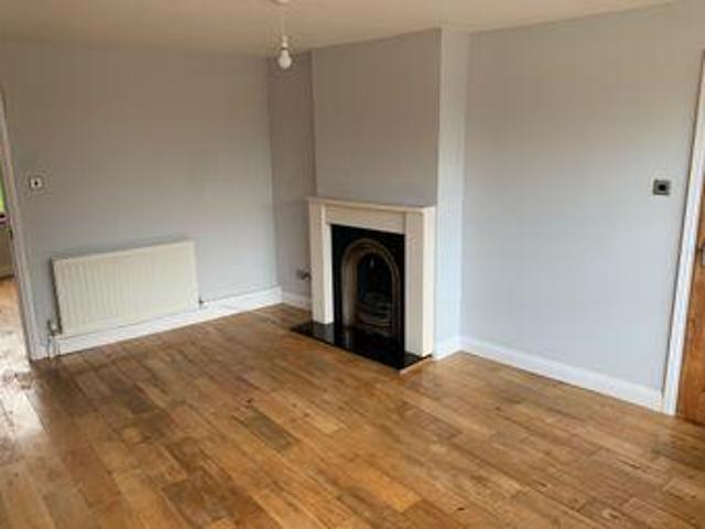 3 Bedrooms for rent in Bowden Close, Bristol BS9