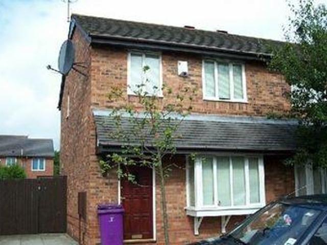 3 Bedrooms for rent in Brampton Drive, Liverpool L8