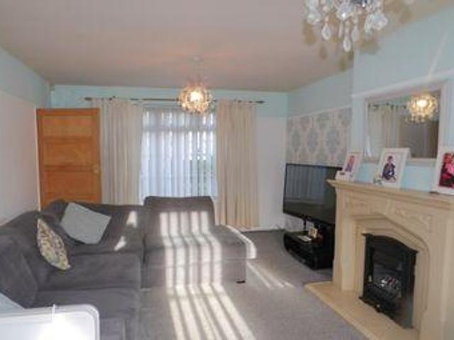 3 Bedrooms for rent in Brantford Avenue, Clifton, Nottingham NG11