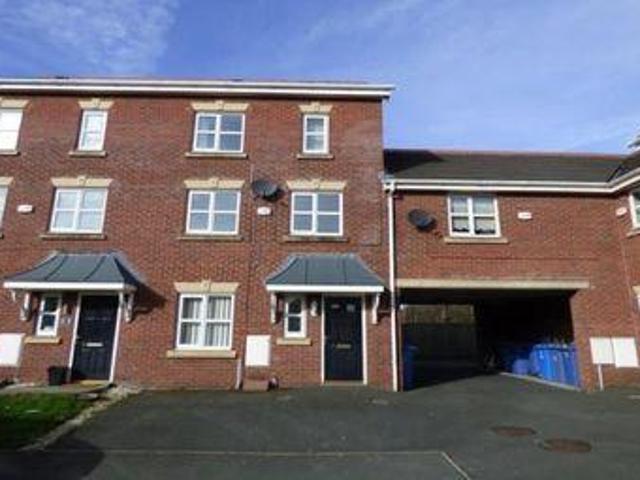 3 Bedrooms for rent in Brigadier Drive, West Derby L12