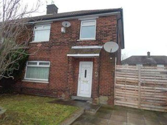 3 Bedrooms for rent in Calderstone Avenue, Buttershaw, Bradford BD6