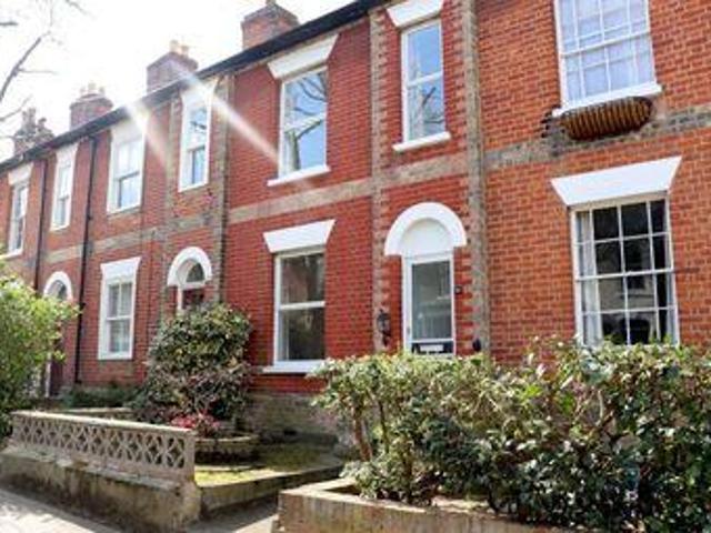 3 Bedrooms for rent in Castle Road, Colchester CO1