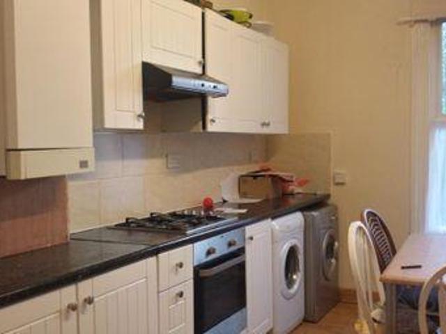 3 Bedrooms for rent in Cardigan Road, Hyde Park, Leeds LS6