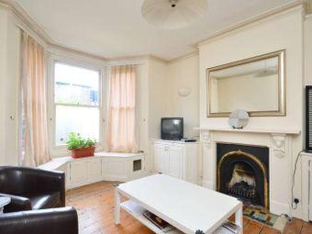 3 Bedrooms for rent in Carthew Road, Brackenbury Village W6