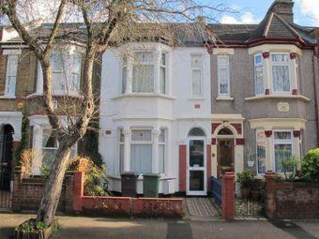 3 Bedrooms for rent in Chelmsford Road, London E17