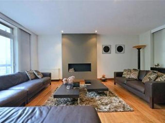 3 Bedrooms for rent in Chester Close North, London NW1