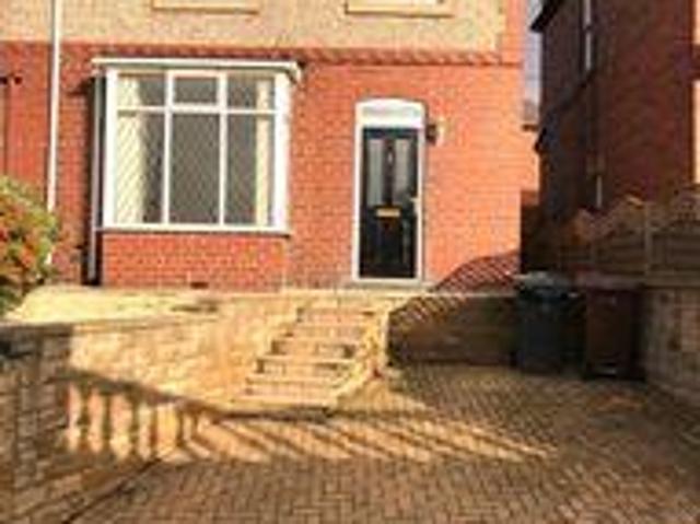 3 Bedrooms for rent in Cliff Lane, Brierley, Barnsley S72