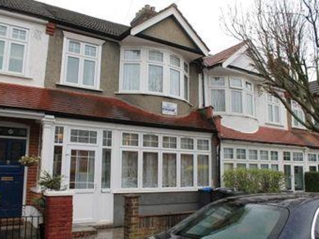 3 Bedrooms for rent in Colebrook Road, Norbury SW16