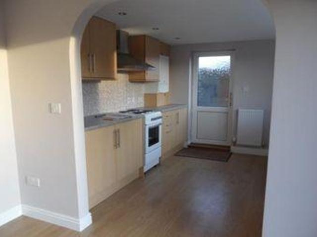 3 Bedrooms for rent in Cornwall Avenue, Buxton SK17