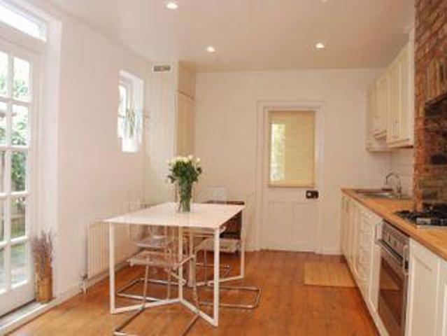 3 Bedrooms for rent in Dundonald Road, Wimbledon SW19