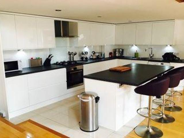 3 Bedrooms for rent in Dalintober Street, Tradeston G5