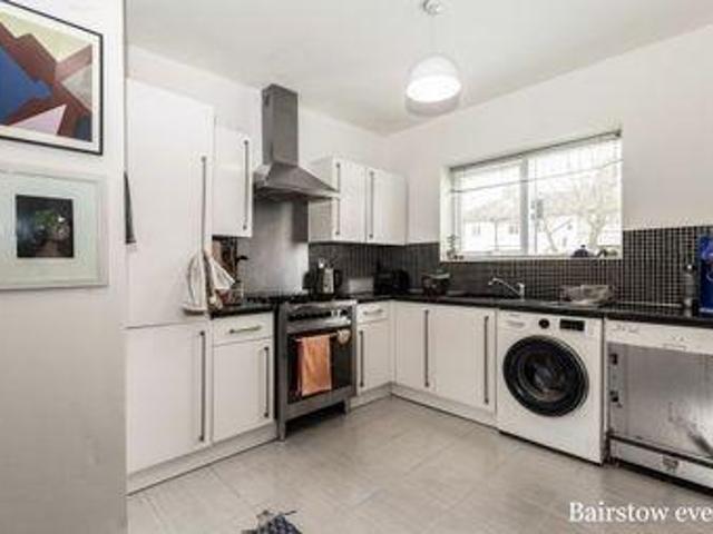 3 Bedrooms for rent in De Quincey Road, London N17