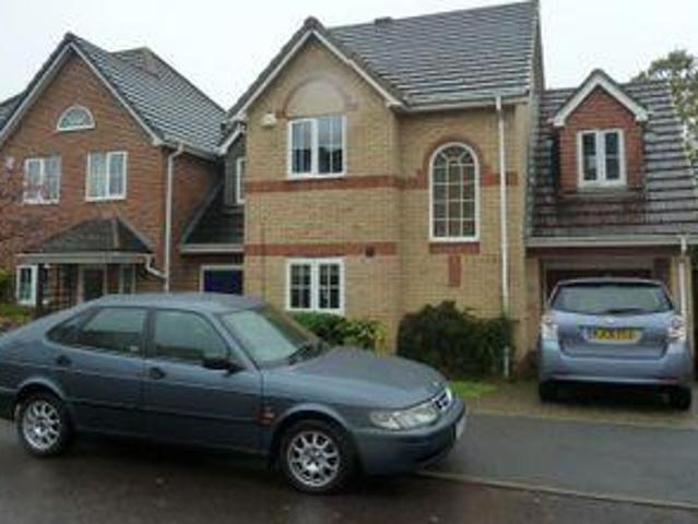 3 Bedrooms for rent in Devonshire Park, Reading RG2