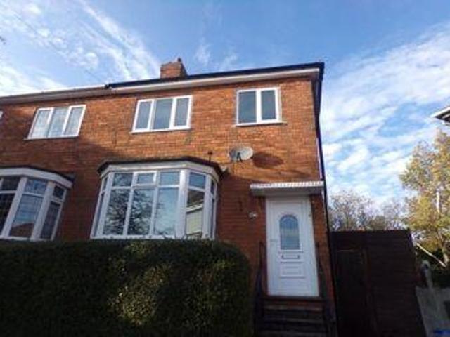 3 Bedrooms for rent in Dovey Road, Oldbury B69