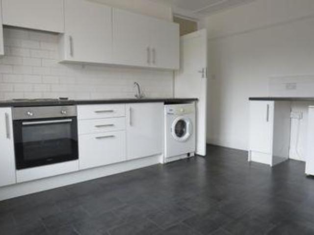 3 Bedrooms for rent in Druid Woods, Avon Way, Bristol BS9