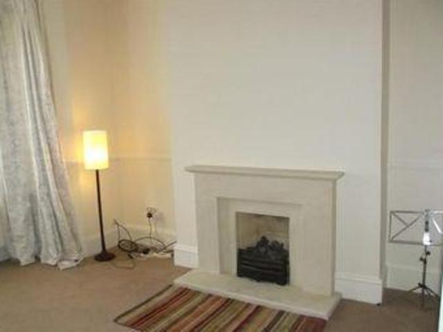 3 Bedrooms for rent in East Road, London E15