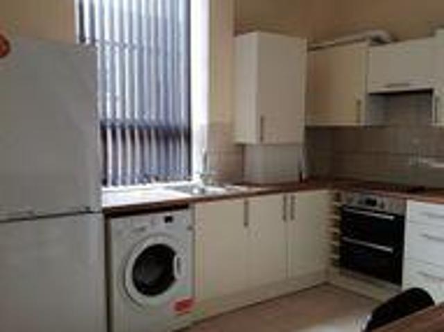 3 Bedrooms for rent in Ernest Street, Bolton BL1
