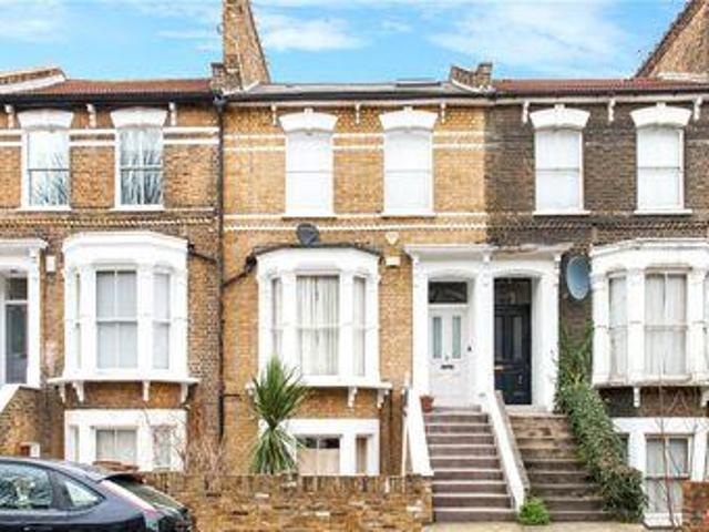 3 Bedrooms for rent in Farleigh Road, London N16