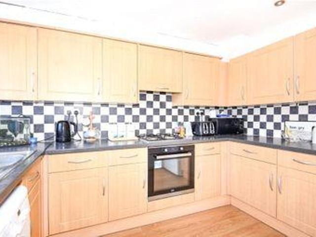 3 Bedrooms for rent in Field End Road, Ruislip, Middlesex HA4