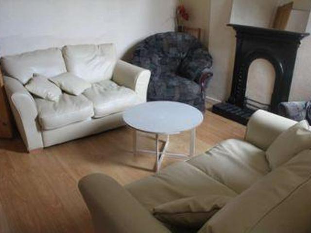 3 Bedrooms for rent in Florentia Street, Cathays, Cardiff CF24