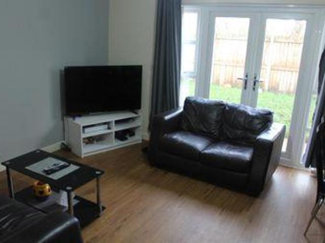 3 Bedrooms for rent in Gabriel Close, Manchester M12