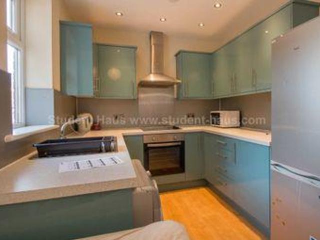 3 Bedrooms for rent in Gerald Road, Salford M6