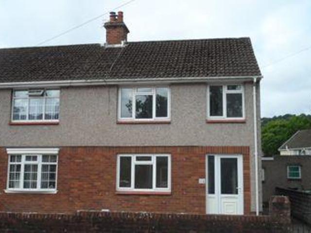 3 Bedrooms for rent in Glantwrch, Ystalyfera, Swansea SA9
