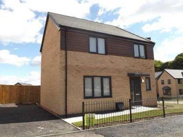 3 Bedrooms for rent in Granby Road, Edlington, Doncaster DN12
