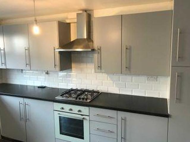 3 Bedrooms for rent in Graham Walk, Leckwith CF11
