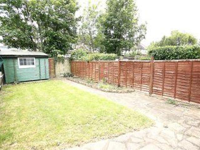 3 Bedrooms for rent in Hambrook Road, London SE25
