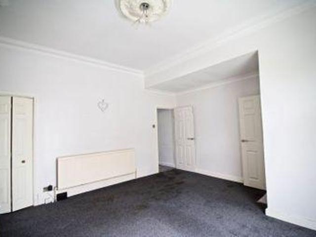 3 Bedrooms for rent in Handel Terrace, Moldgreen, Huddersfield HD5