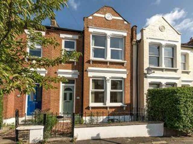 3 Bedrooms for rent in Haydon Park Road, London SW19