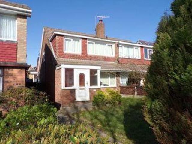 3 Bedrooms for rent in Helton Close, Prenton CH43