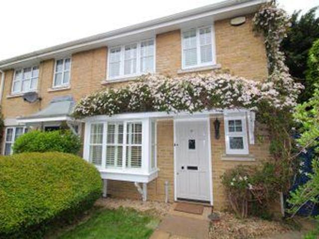 3 Bedrooms for rent in Heynes Green, Maidenhead SL6