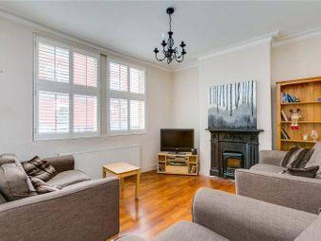 3 Bedrooms for rent in Holyport Road, London SW6