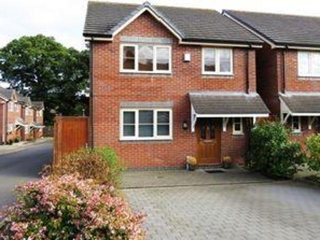 3 Bedrooms for rent in Jubilee Close, West Heath B31
