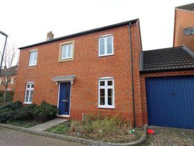 3 Bedrooms for rent in Jarratts Road, Southmead, Bristol BS10