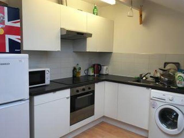 3 Bedrooms for rent in Kelso Road, Leeds LS2