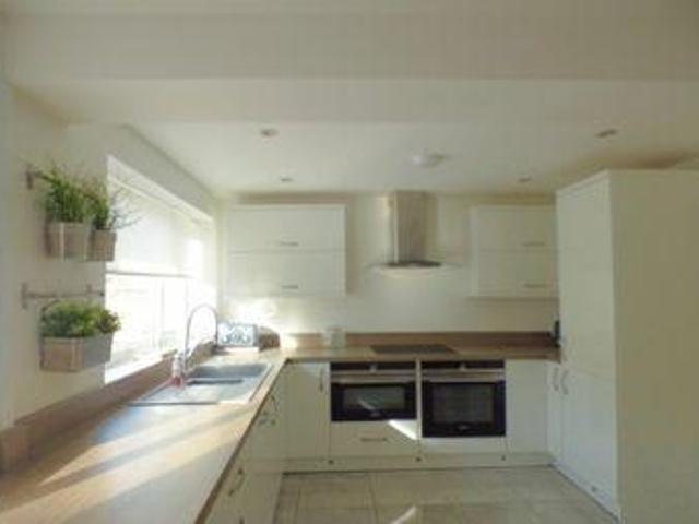 3 Bedrooms for rent in Kildare Close, Hale Village L24