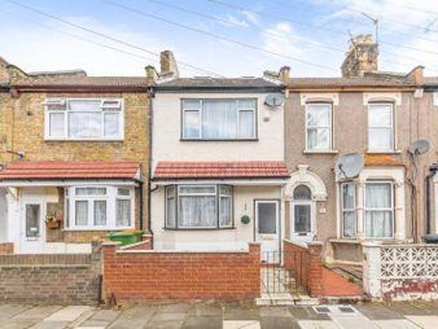 3 Bedrooms for rent in Kingsland Road, Plaistow, London E13