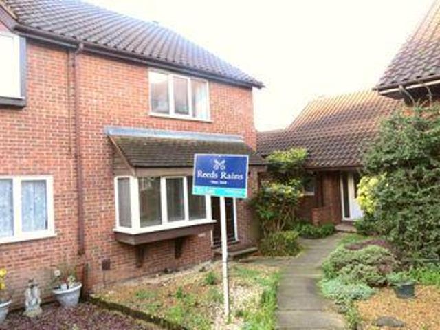 3 Bedrooms for rent in Knights Manor Way, Dartford DA1