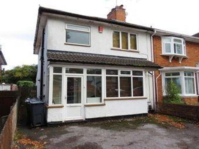 3 Bedrooms for rent in Lyndworth Road, Birmingham B30