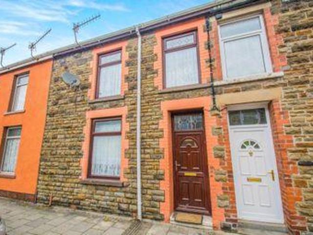3 Bedrooms for rent in Lewis Street, Pentre CF41