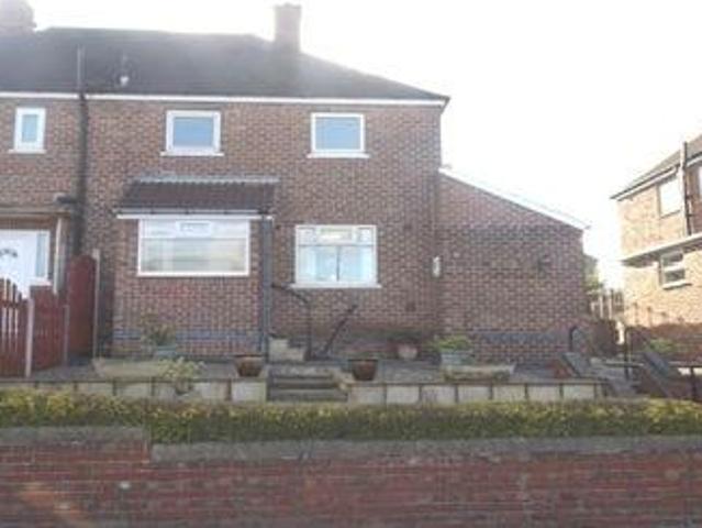 3 Bedrooms for rent in Loakfield Drive, Sheffield S5