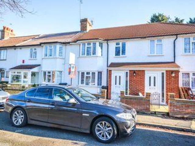 3 Bedrooms for rent in Long Walk, New Malden KT3