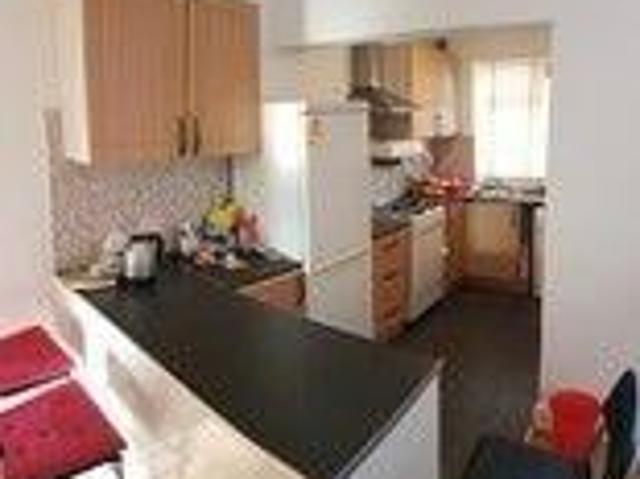 3 Bedrooms for rent in Lowestoft Street, Rusholme M14