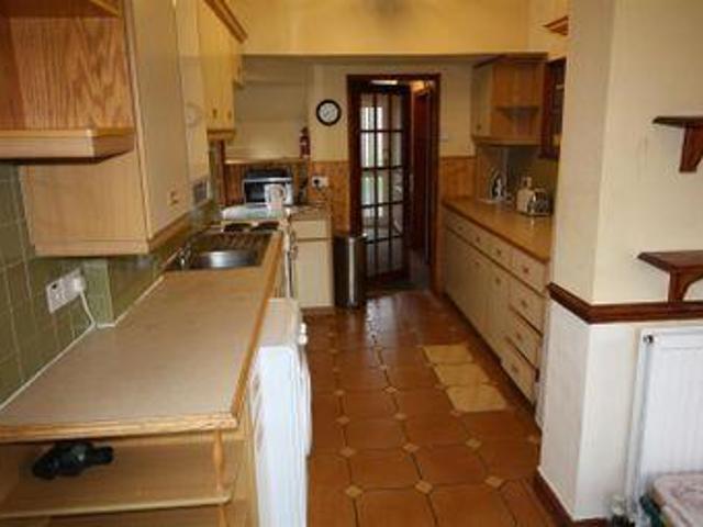 3 Bedrooms for rent in Palatine Avenue, Lancaster LA1