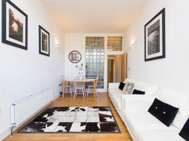 3 Bedrooms for rent in Plough Terrace, London SW11