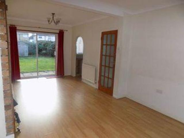 3 Bedrooms for rent in Princes Park Avenue, Hayes, Middlesex UB3